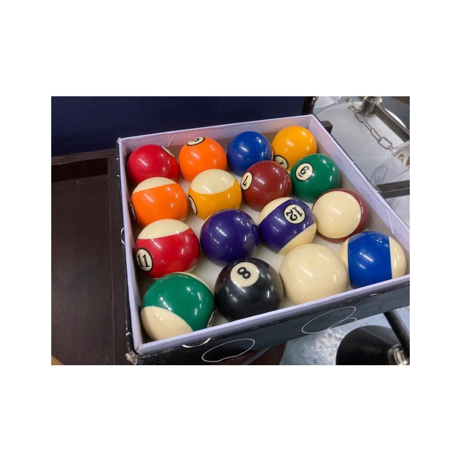 Assorted used billiard balls, snooker, pool, Carom balls and ...